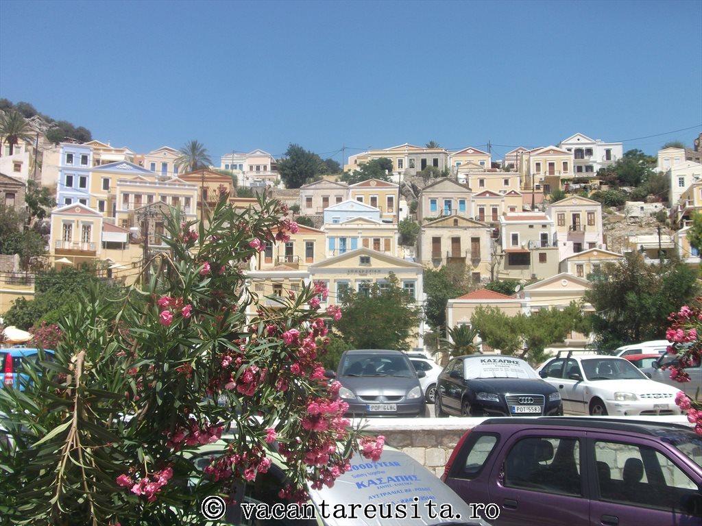 Insula Symi, o perla a Greciei - Vacanță Reușită