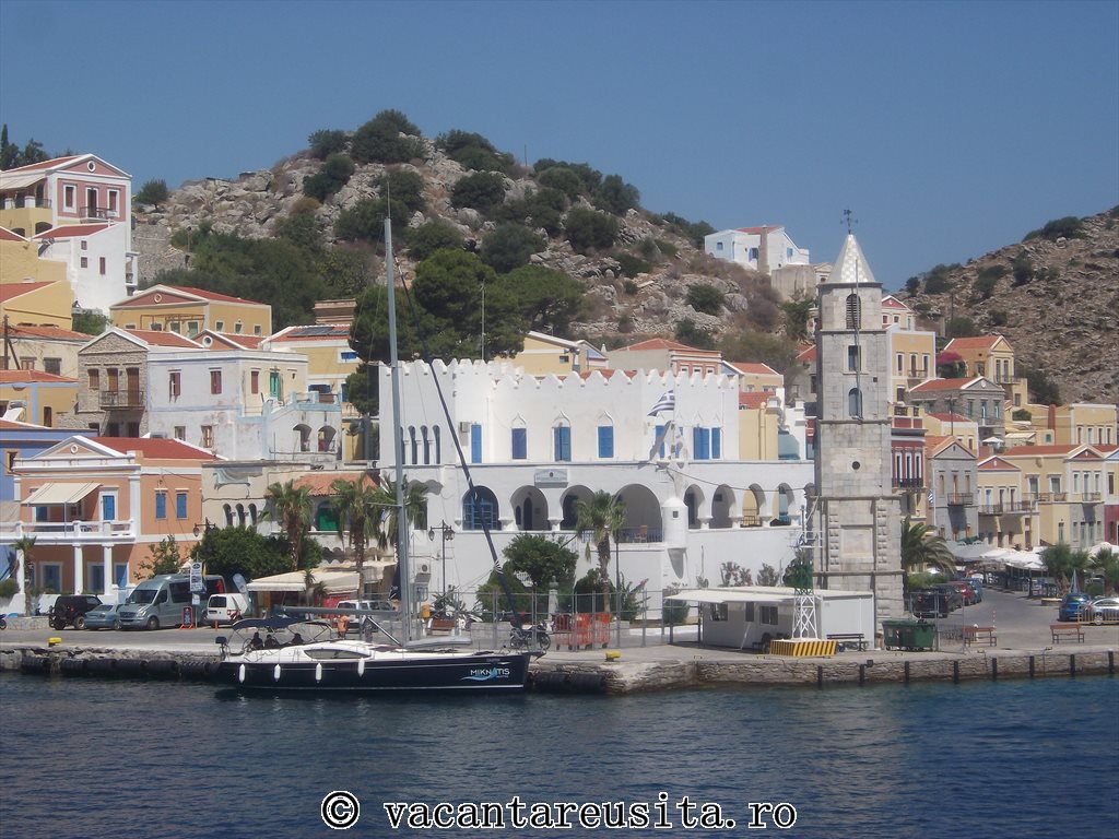 Insula Symi, o perla a Greciei - Vacanță Reușită